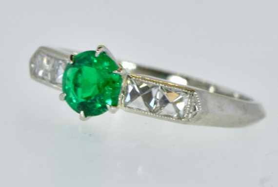 Colombian Emerald, Swiss Cut Diamond and Platinum Ant… - Gem