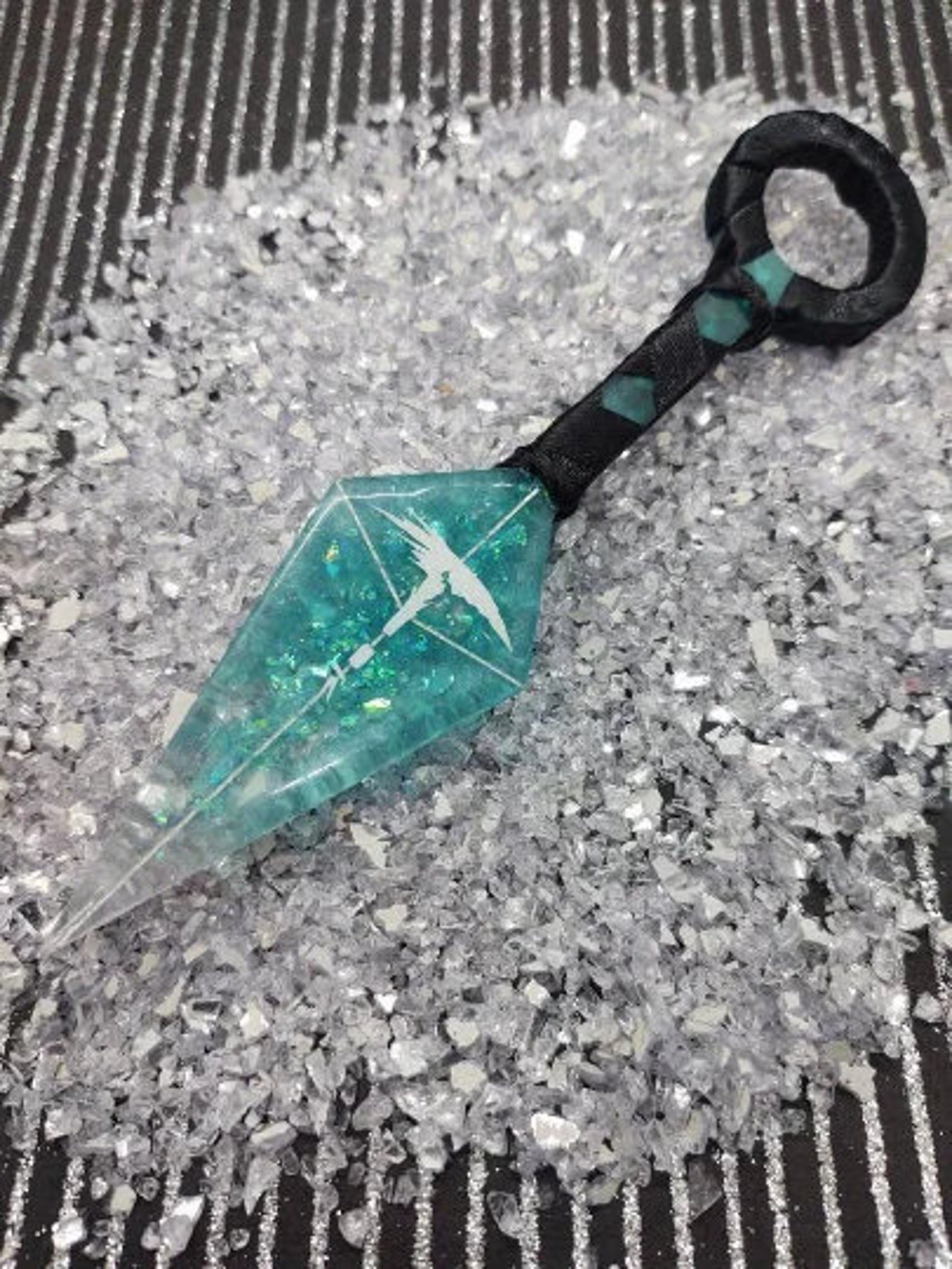 Frigid Blades Resin Kunai Prop - Etsy