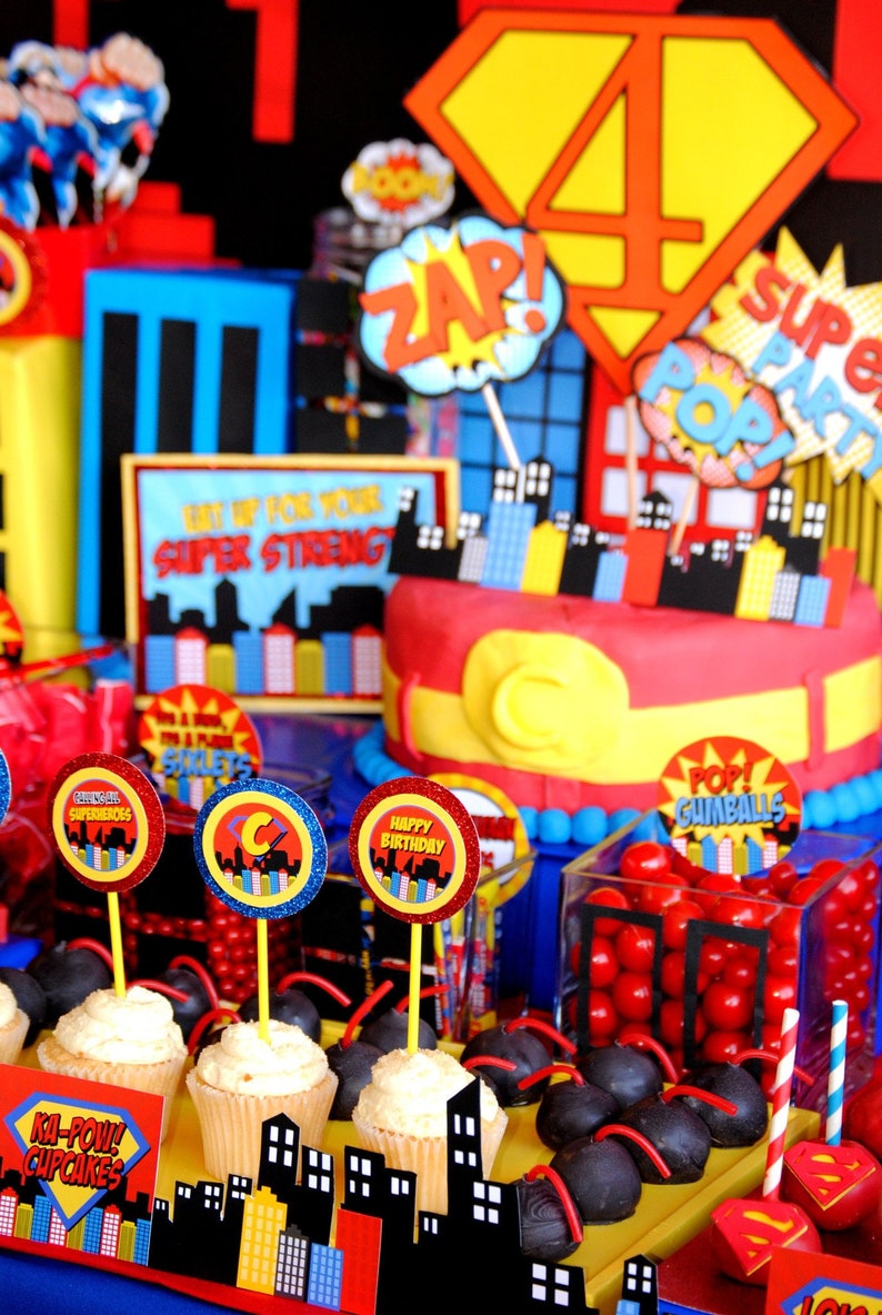 COMIC Party Comic STRAW FLAGS Super Birthday Superhero - Etsy