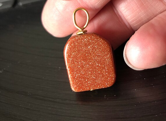 Goldstone zodiac - Horoscopeaz.com