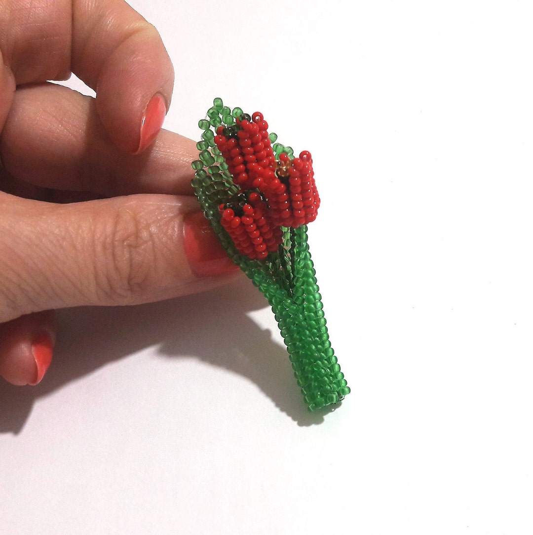 Beading Pattern Tulips Beaded Floral Pin Cross Bead Loom Patterns ...