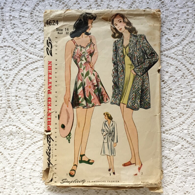 Simplicity 4624 Vintage 1940s Bathing Suit Swimsuit and Beach Coat ...