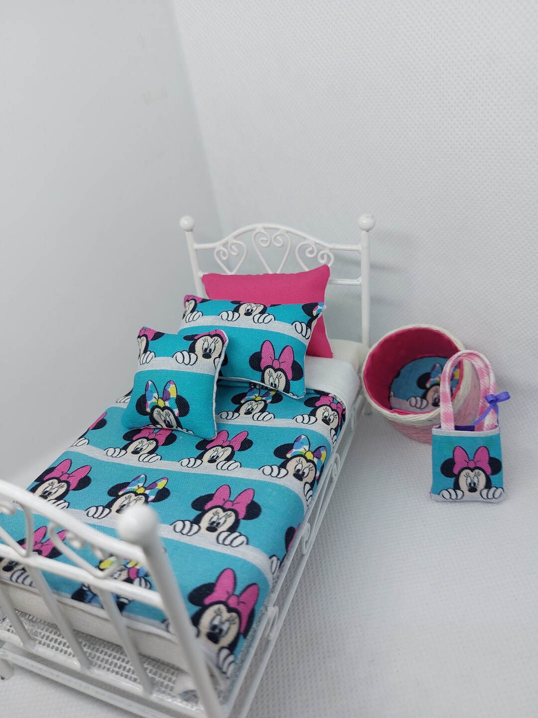 6 Piece Miniature Dollshouse Mouse Pattern Bed Set - Etsy