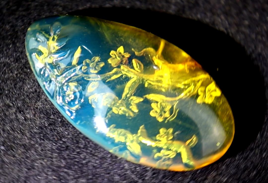 Premium Natural Dominican Clear Sky Blue Amber Carving - Etsy