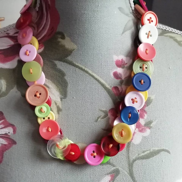 Button Necklace - Etsy