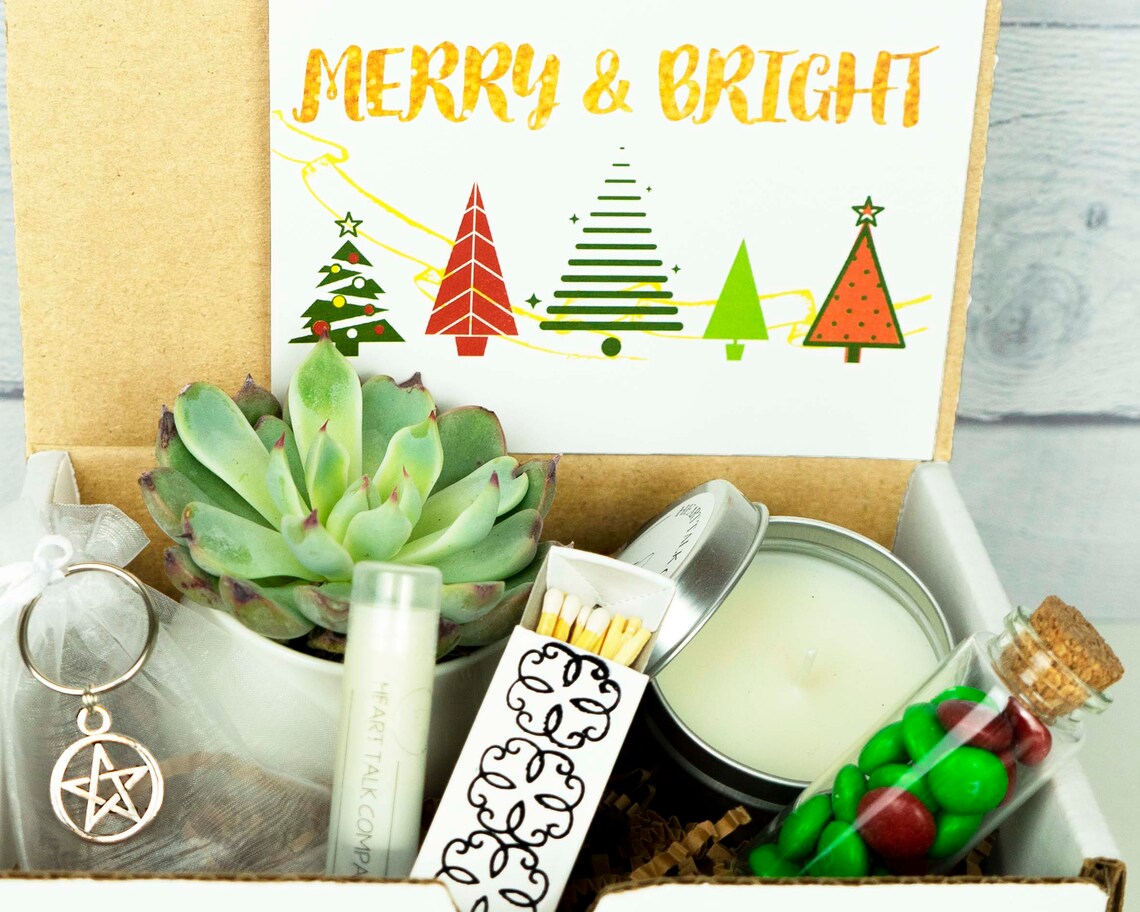 HAPPY HOLIDAYS. Holiday Gift Box. Christmas. Holiday Care - Etsy