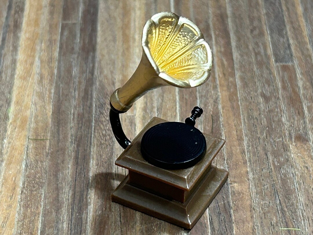 Beautiful Little Resin Phonograph With Removable Disc. 1/12 Scale for ...