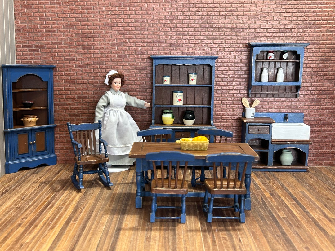 Beautiful Set of Turned Table Legs and Central Crossbar and 4 Antique ...
