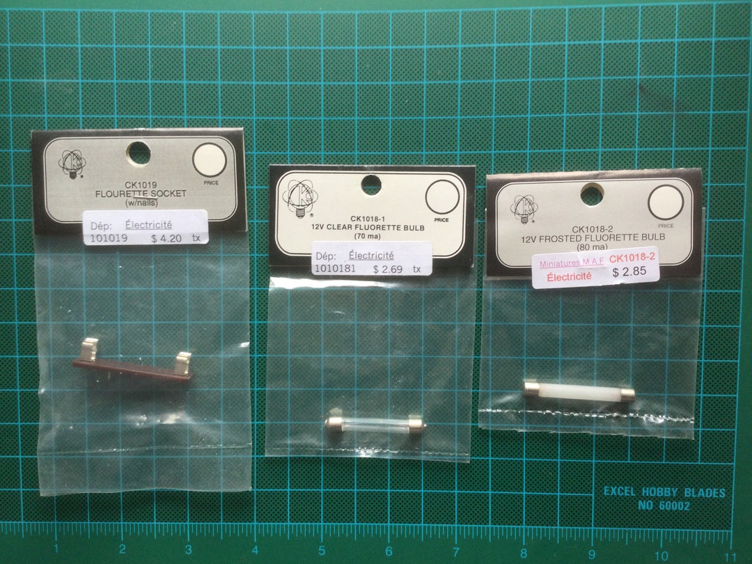 Fluorette Socket W/nails CK1019 & Fluorette CK1018-1, CK1019-2. Vintage Item 1/12. 12 Volts. for ...