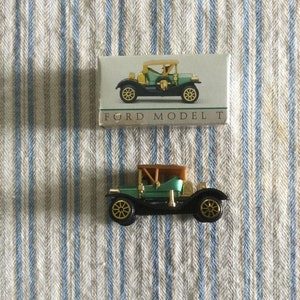 1910 Ford Model T. Mint Green and Gold No. 304. Vintage Item. - Etsy