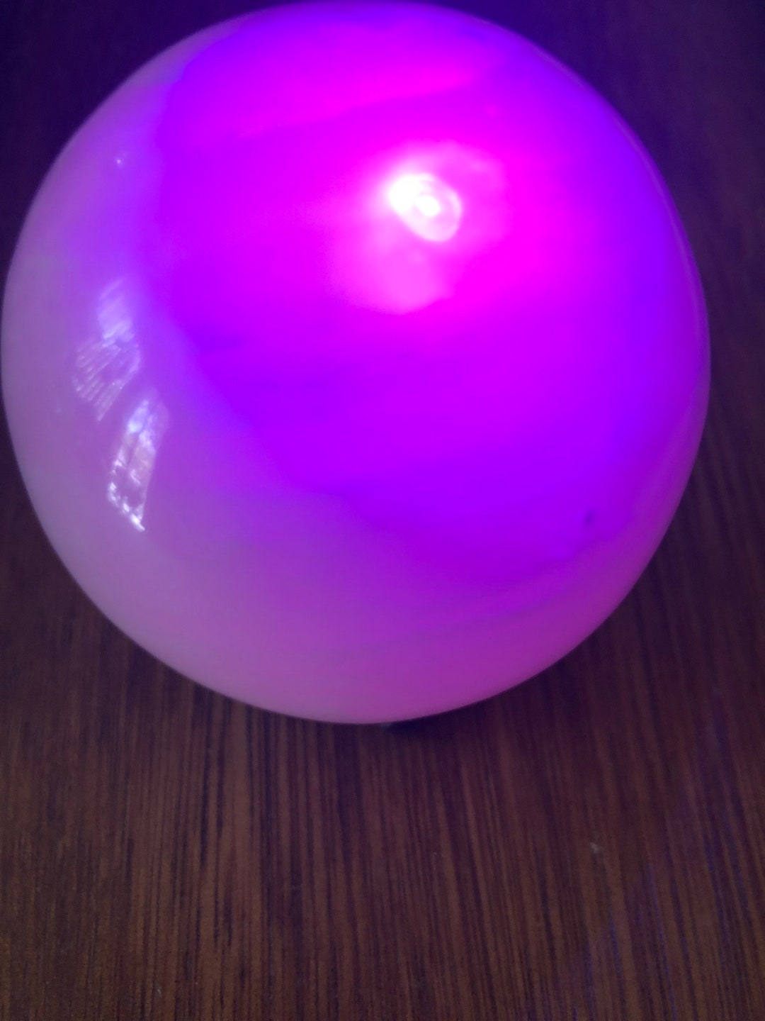 UV Reactive (glowing) Banded Pink Calcite Mangano Sphere 57.15mm - Etsy