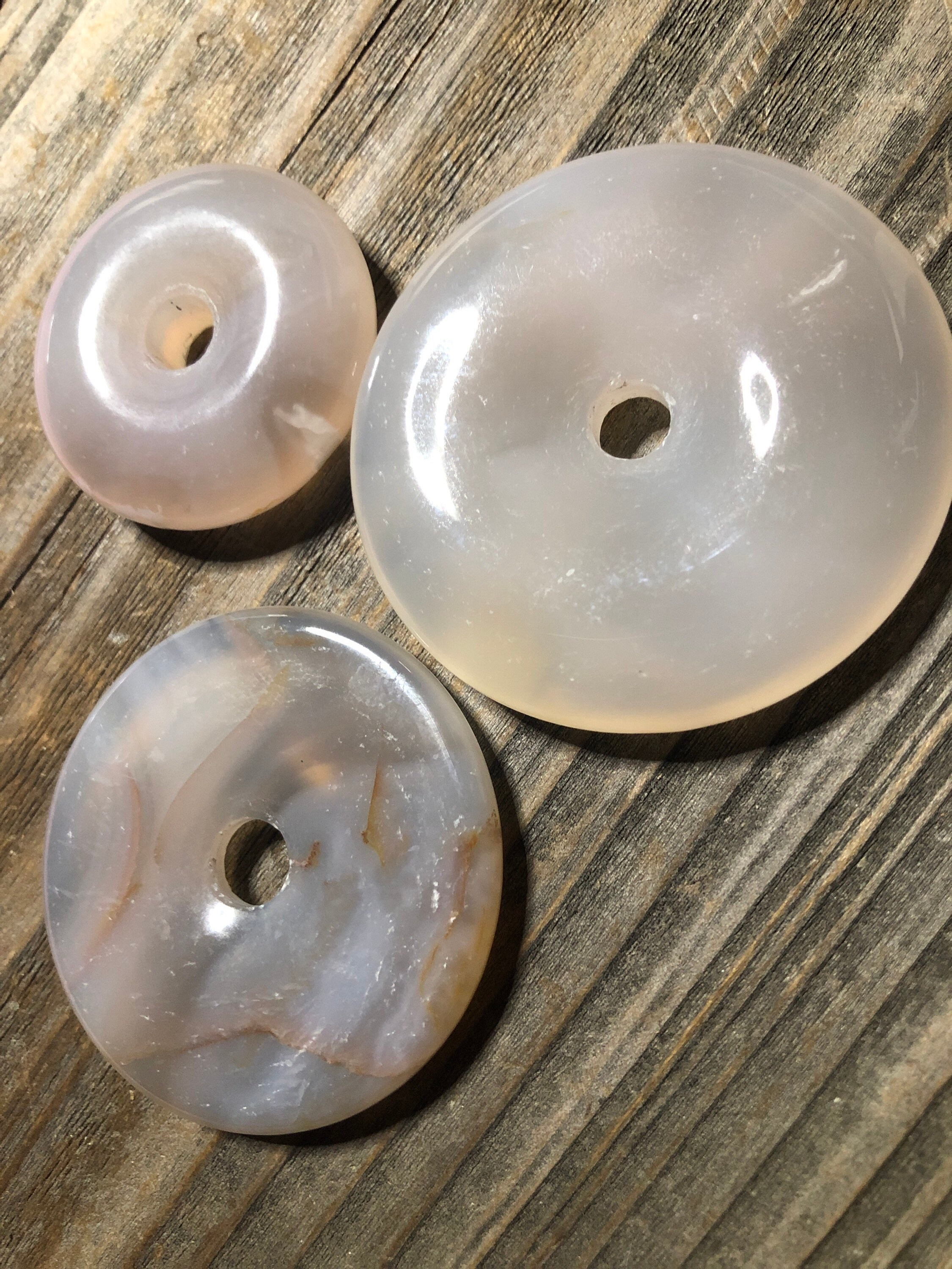 Set of Three Agate Pi-Stones - munimoro.gob.pe