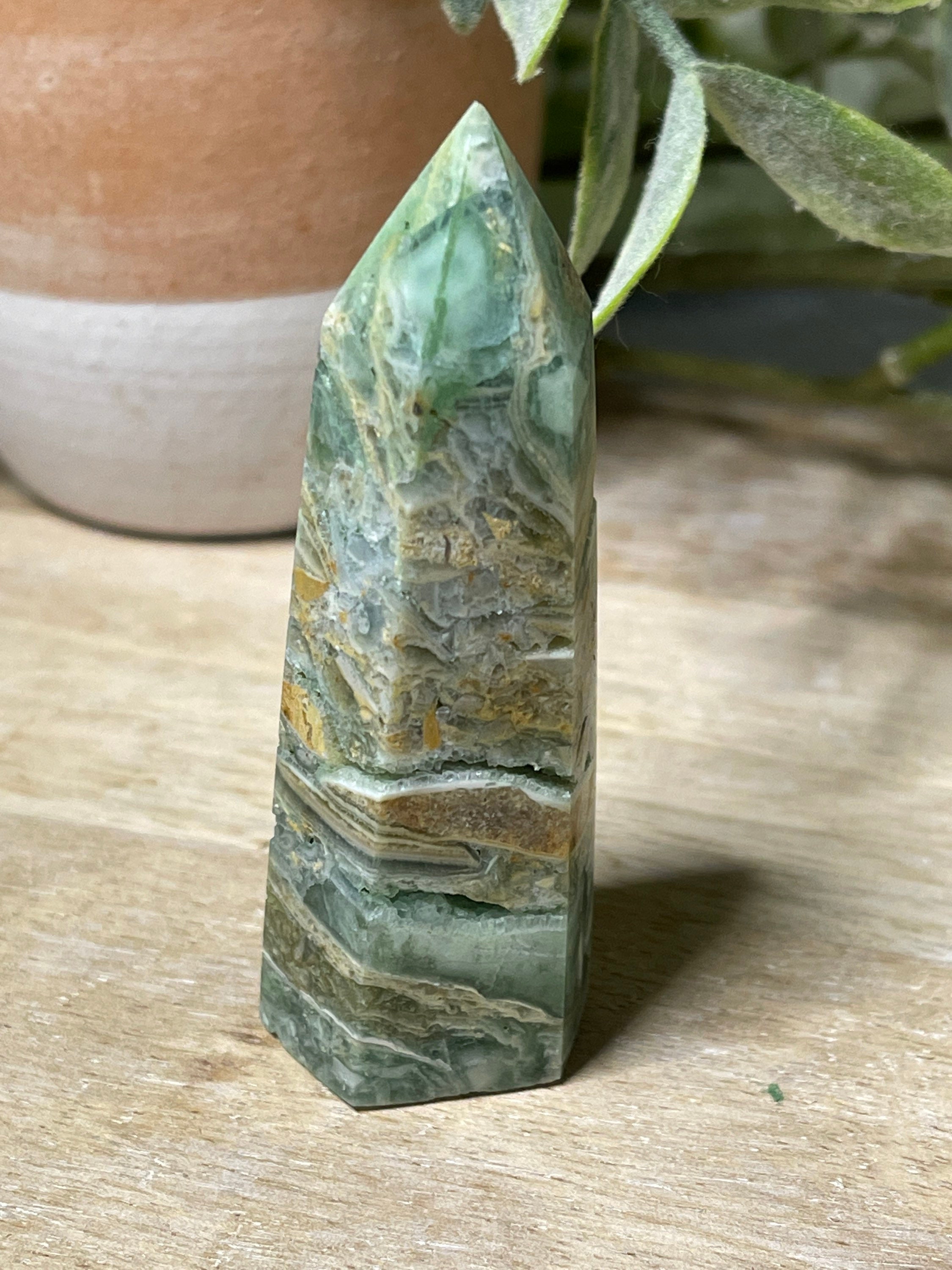 Rara agata di fiori verdi Green Sakura Agate Tower | Etsy