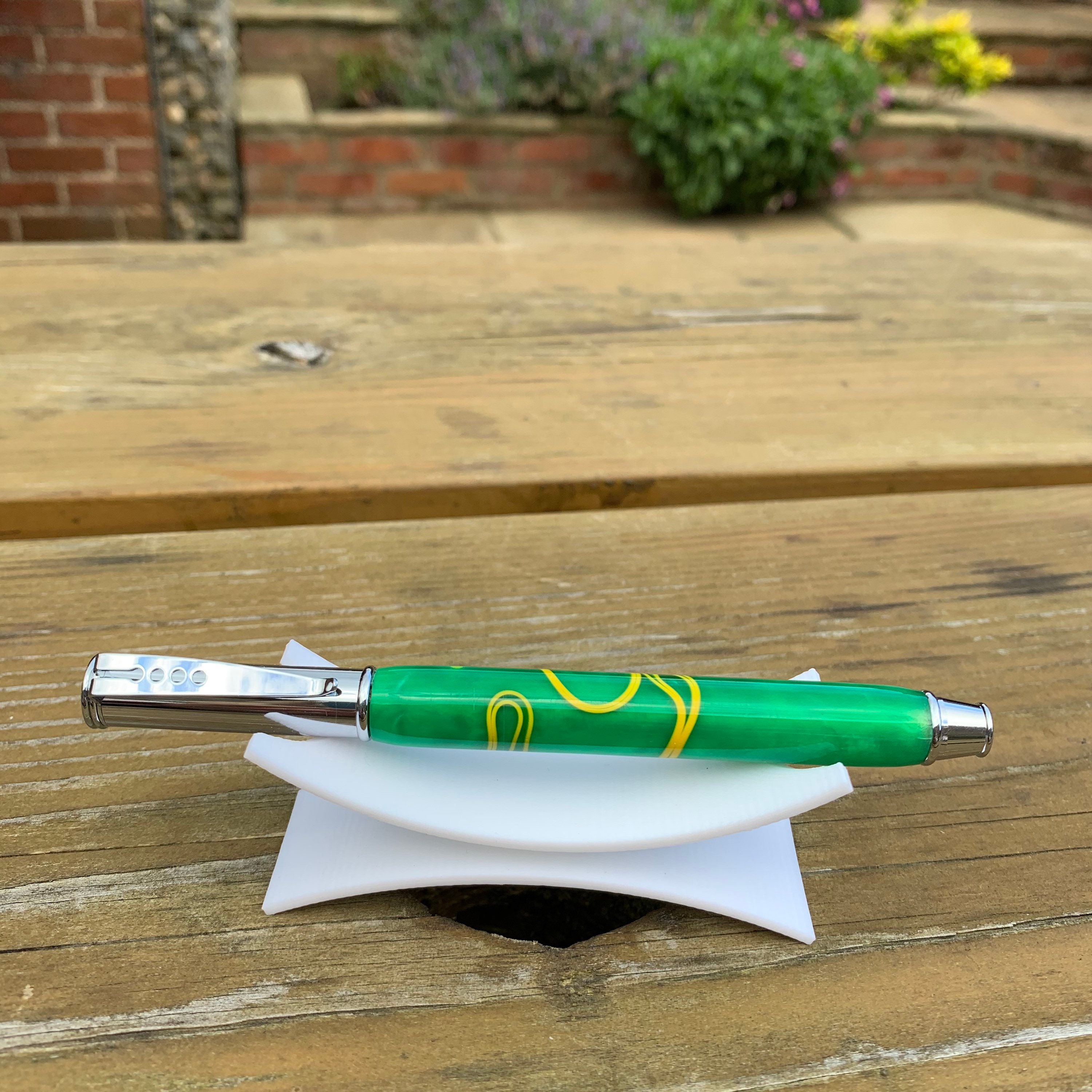 Handmade Pen. Bright Green Luxury Rollerball Pen. - Etsy