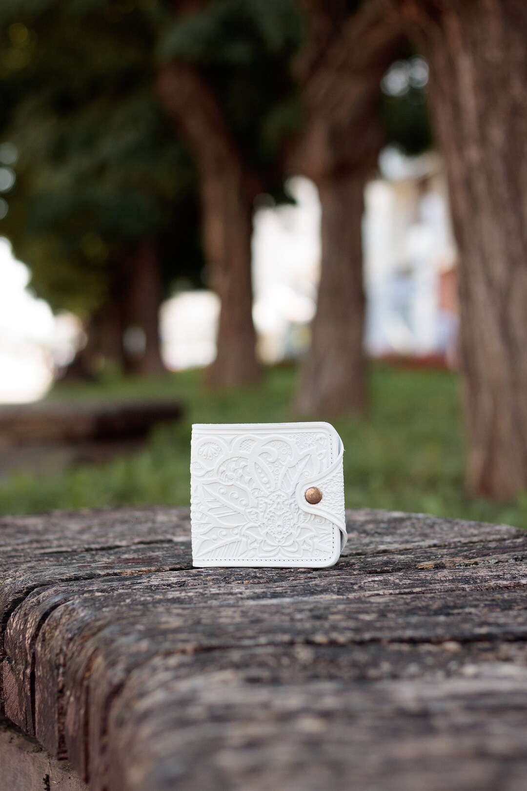 White Leather Purse With Floral Pattern, Personalized Bifold Slim ...