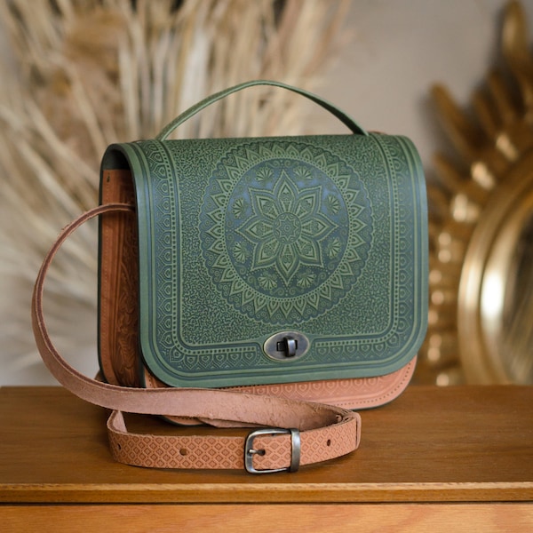 Handcrafted Purse - Etsy