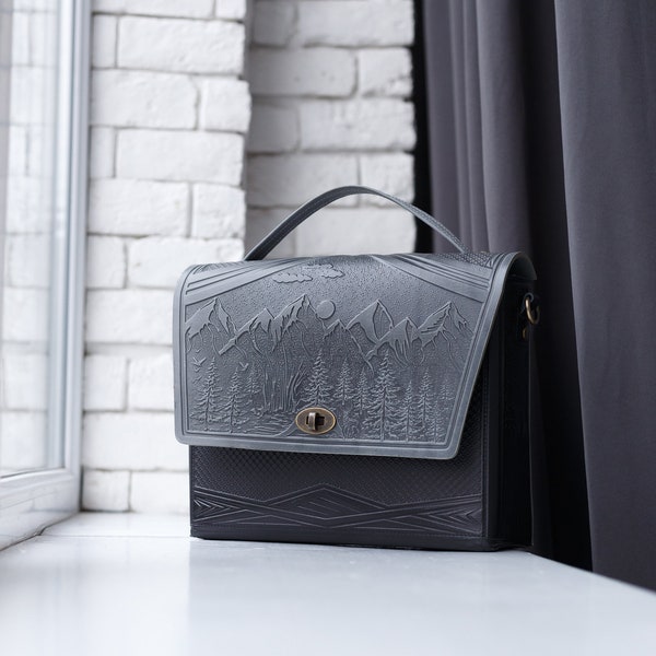 Handcrafted Purse - Etsy