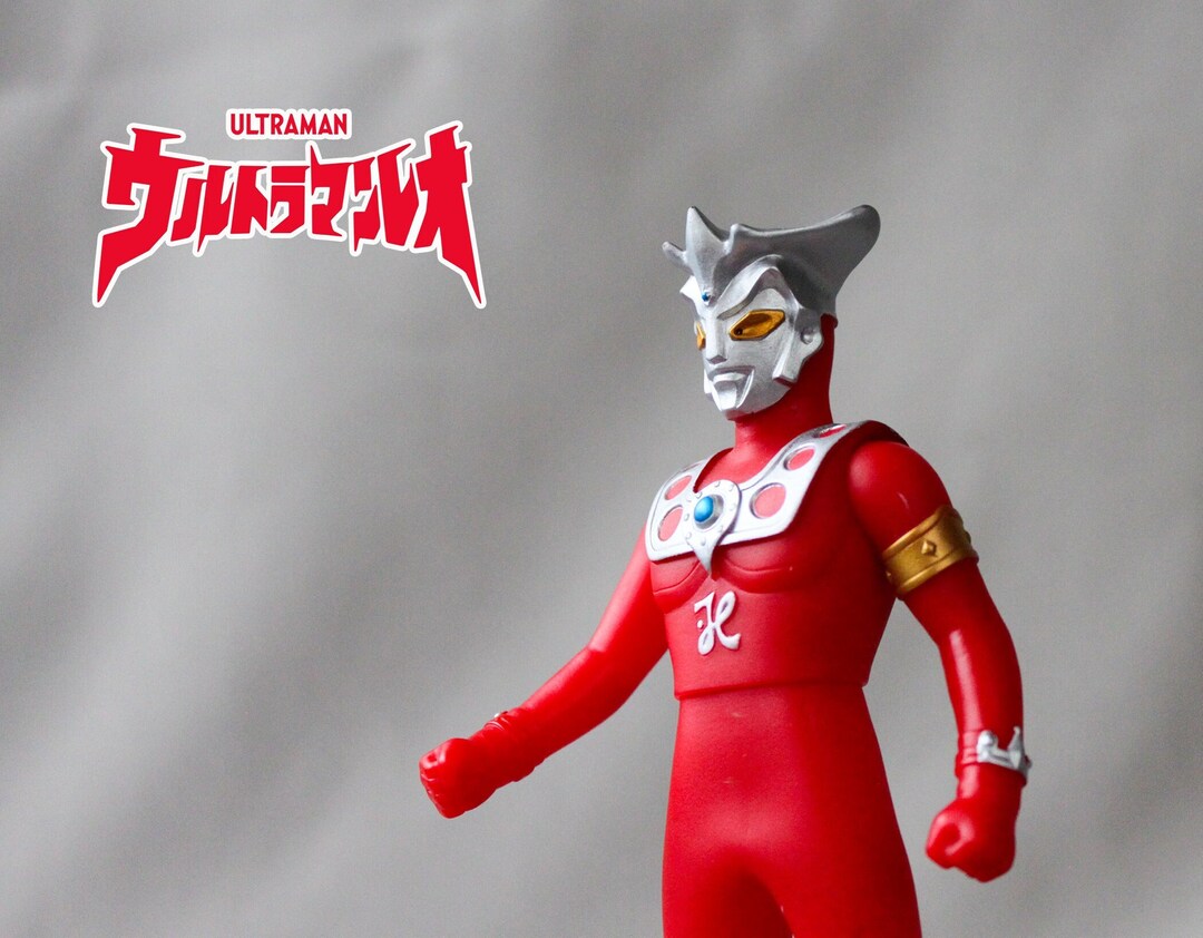 Ultraman Leo With Live Sign【ultraman Soft Vinyl Figure:used&cleaned】s ...