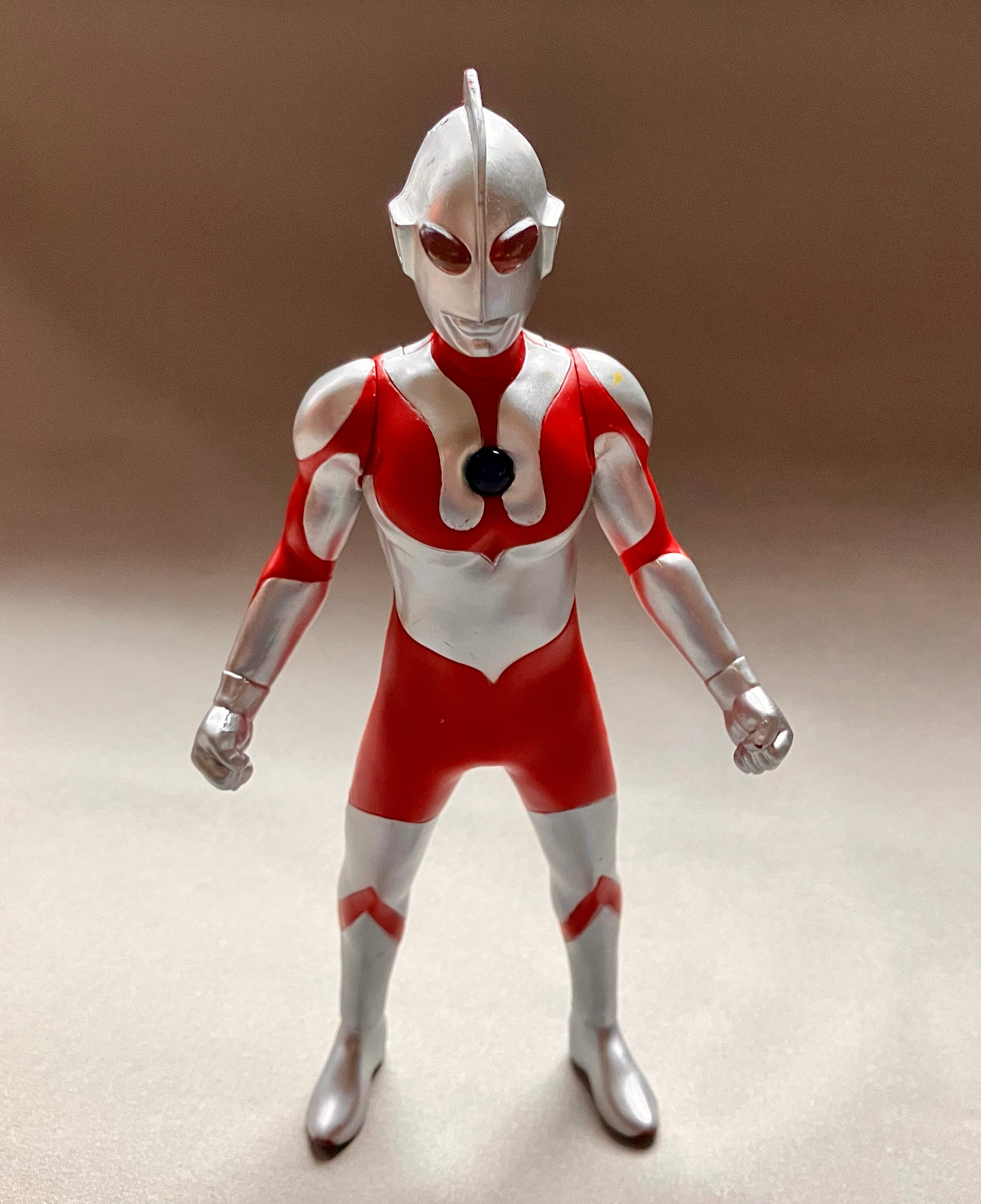 6.9inch Glowing Ultraman ultraman Figure W/live Sign:used Glowing ...