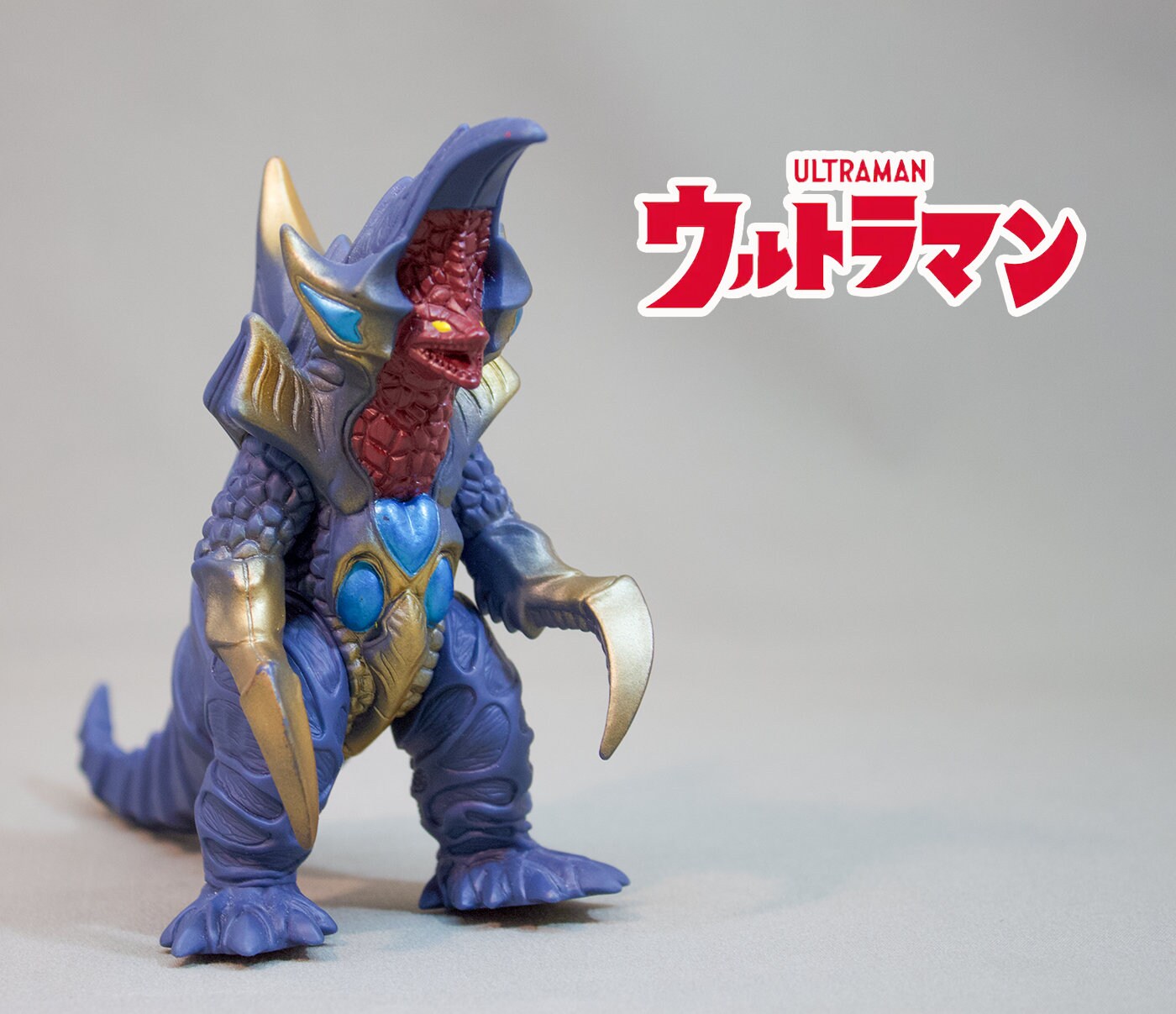 Space Battle Monster Super C.O.V. With Live Sign ultraman Soft Vinyl ...