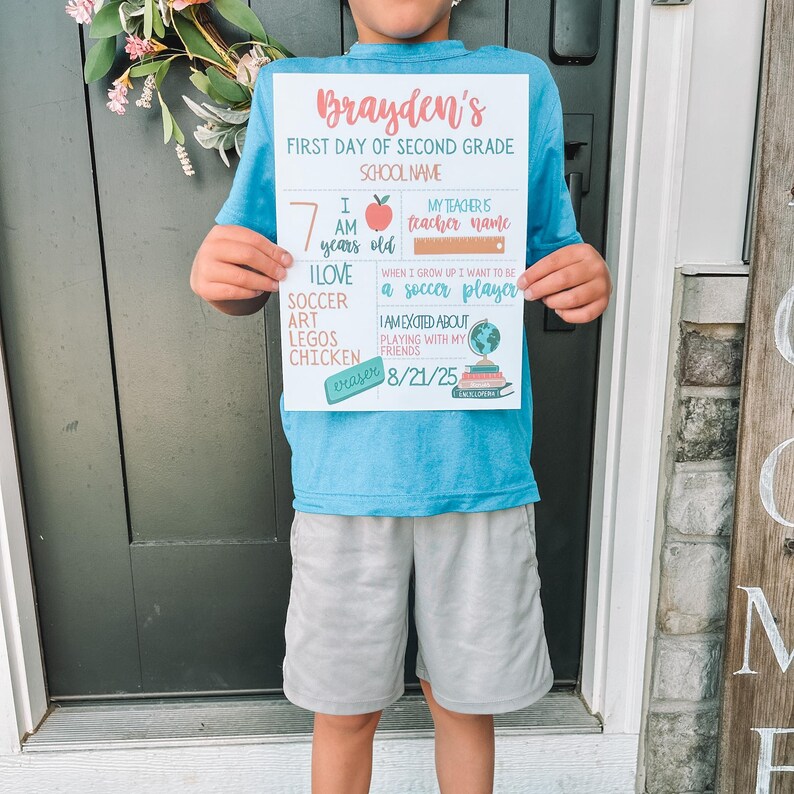 Editable First Day of School Sign Printable: Photo Prop Keepsake ...