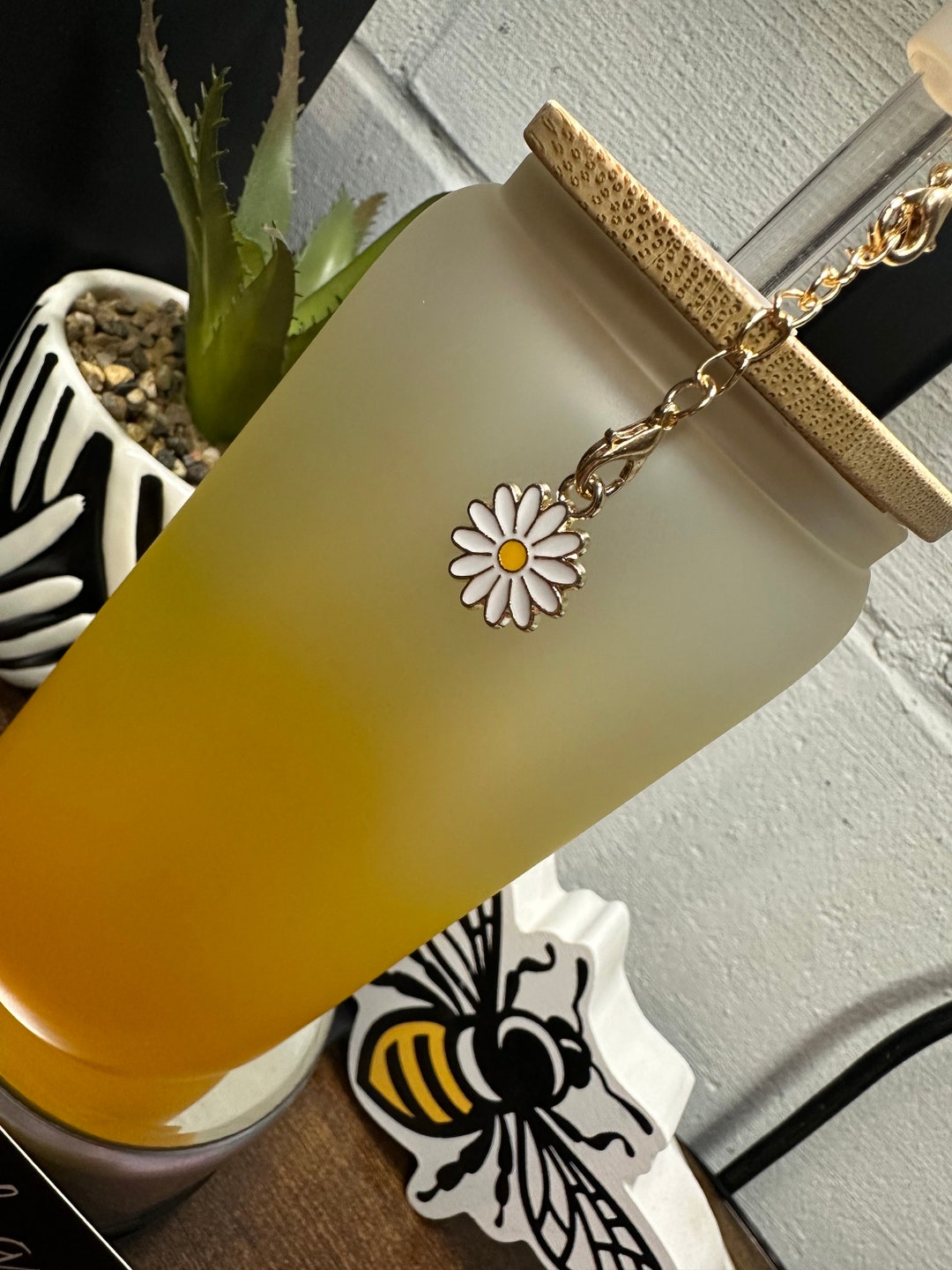 Daisy Charm | Daisy Straw Cover | Stanley Accessory | Daisy Lover - Etsy