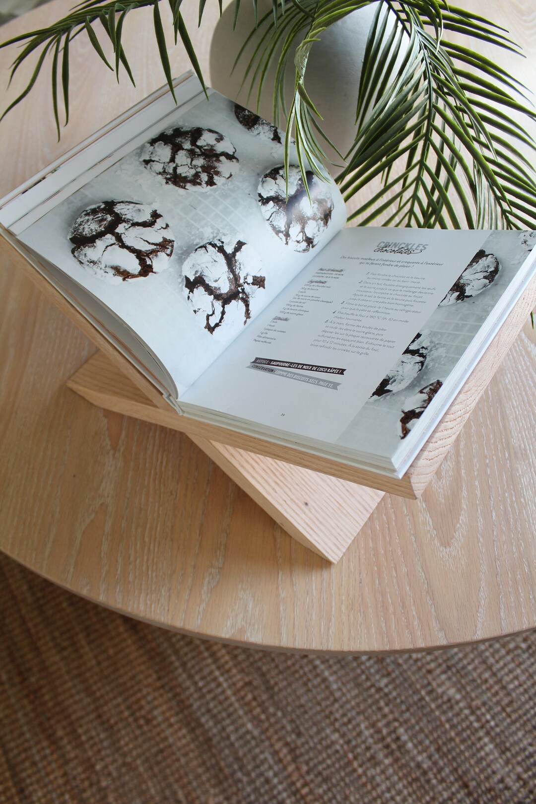 Wooden Book Display - Etsy