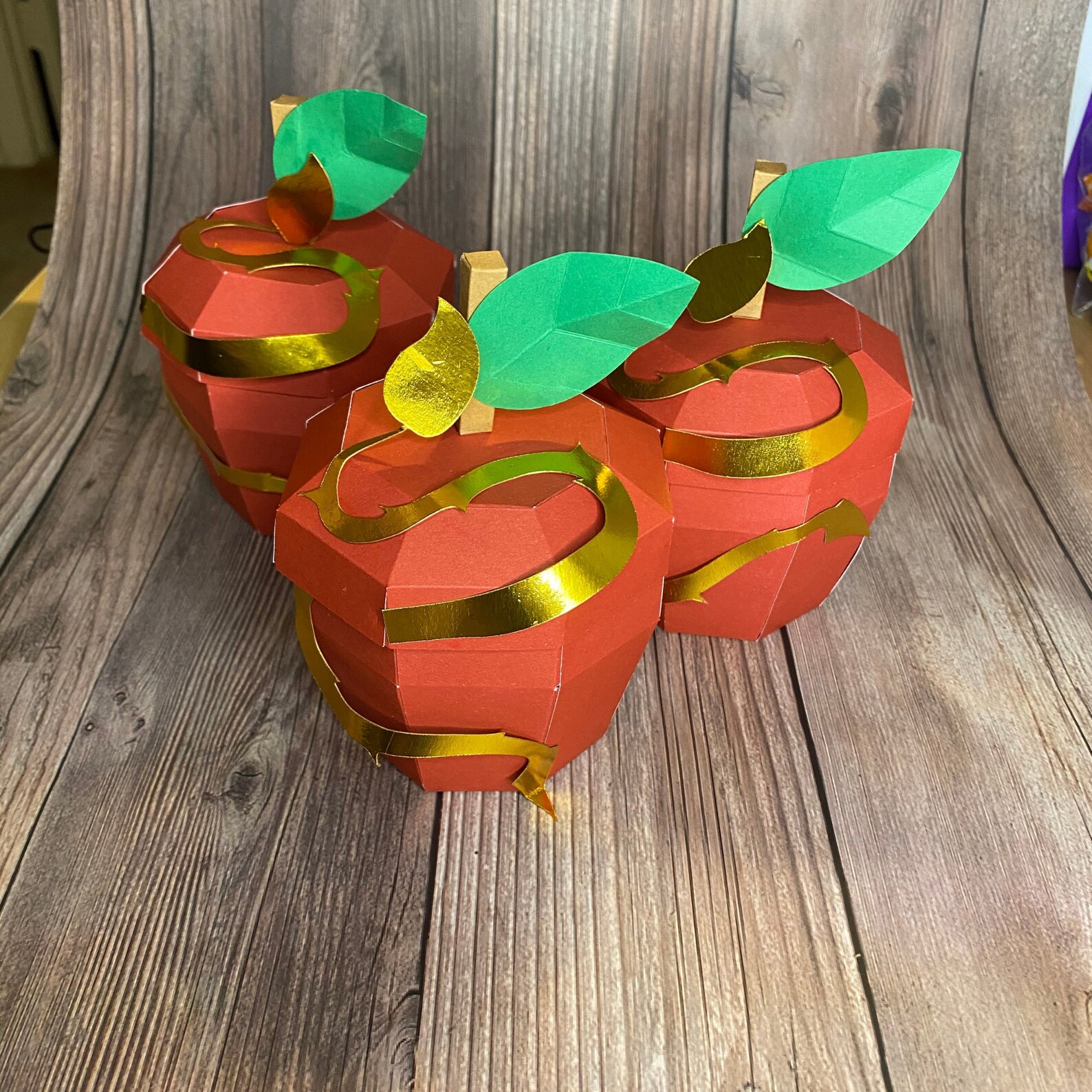 School Apple Box Descendants Apple Box Apple Goody Box - Etsy