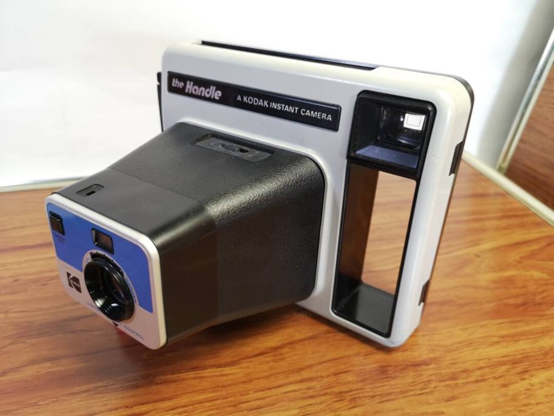 Vintage Kodak the Handle Camera Vintage Camera, Retro Photography ...