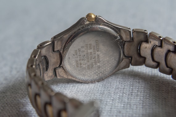 Early 2000s Citizen Quartz WR 50 Water Resistant Two-… - Gem