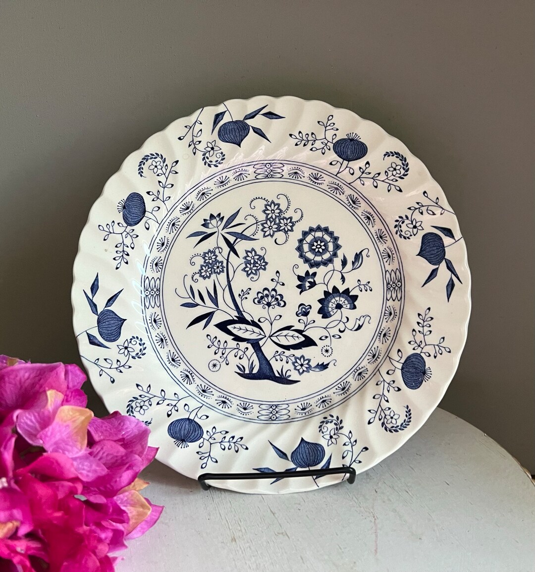 Johnson Brothers - Nordic - Dinner Plate - 9 3/4" Diameter - Scalloped ...
