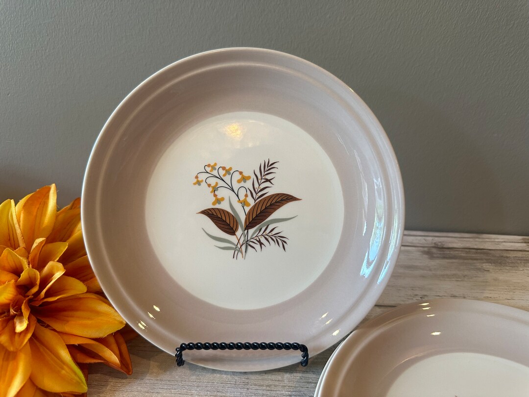 Cunningham & Pickett - Vogue - Salad Plates - Set of 3 - 7 1/8 ...