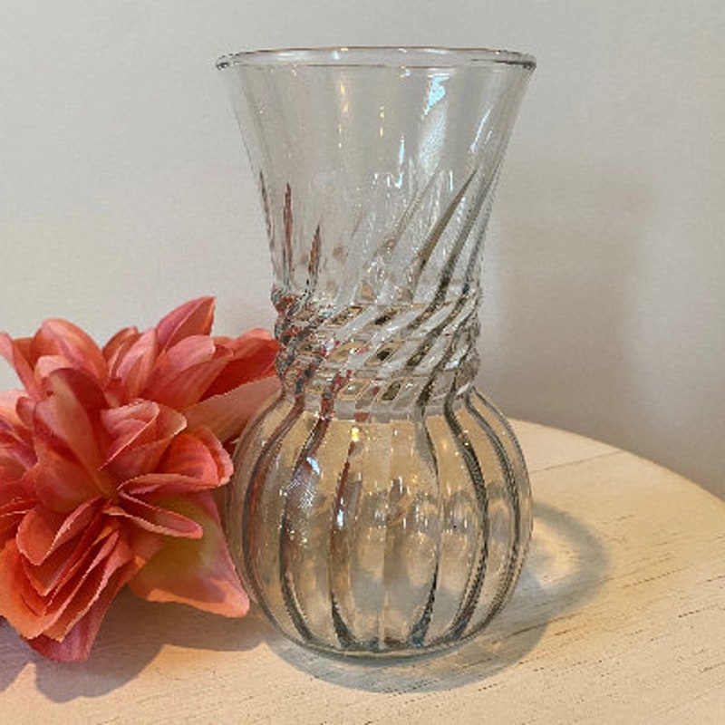 Swirl Vase - Etsy