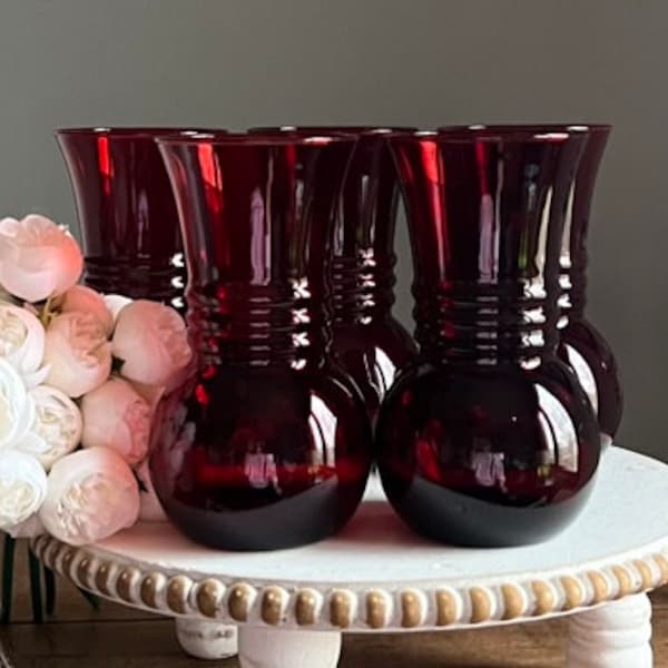 14 Red Vase - Etsy