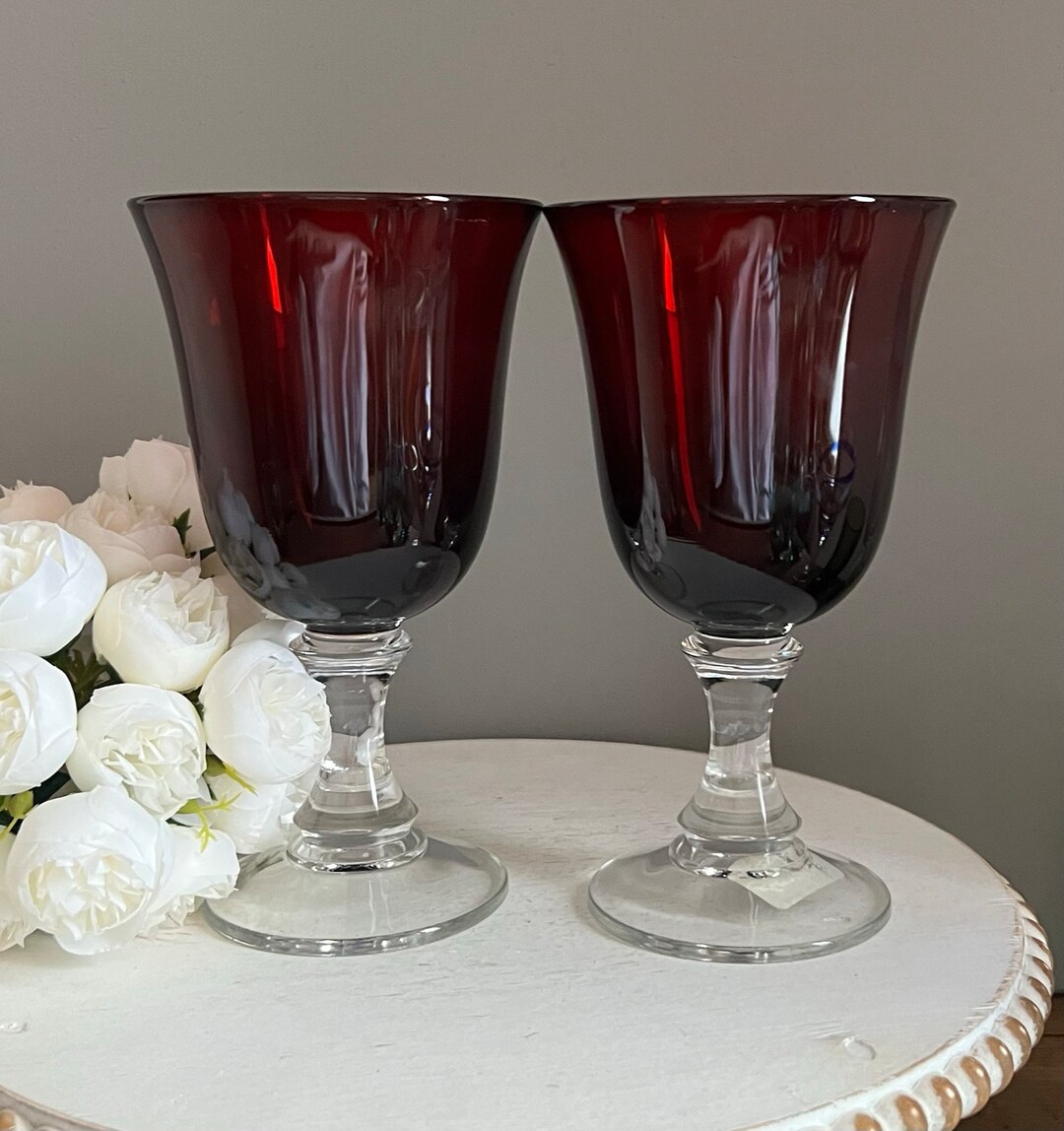 Arc International - Knights Tale - Ruby Red Goblet - Set of 2 - 7 1/4 ...