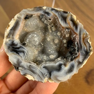 S875 Galaxy Agate Box Jewelry Box Chalcedony Geode One Agate Cut in 2 ...