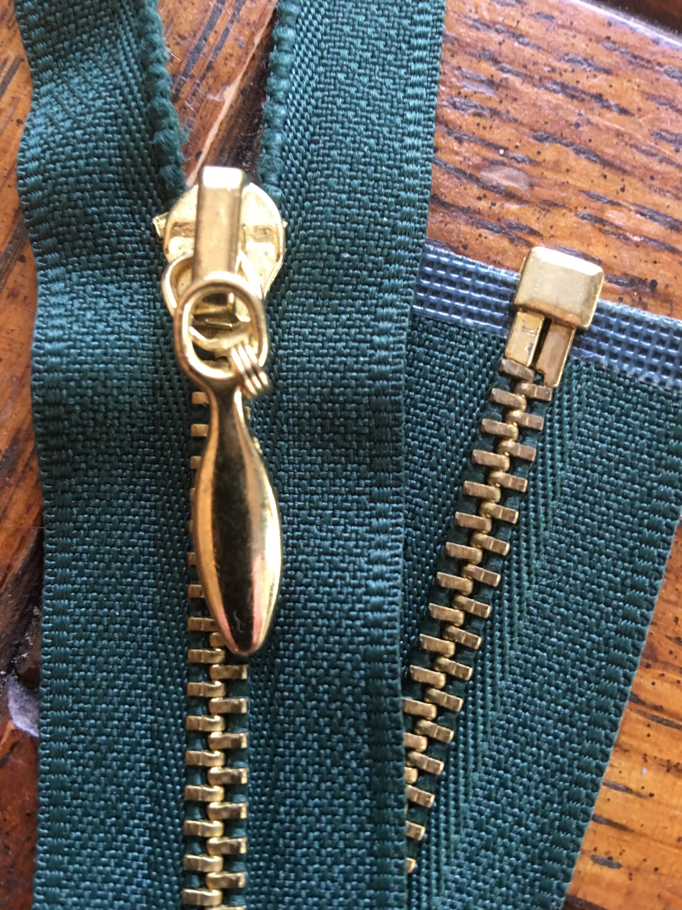 18 Inch Deep Green Separating Zipper w/Solid Brass Teardrop | Etsy