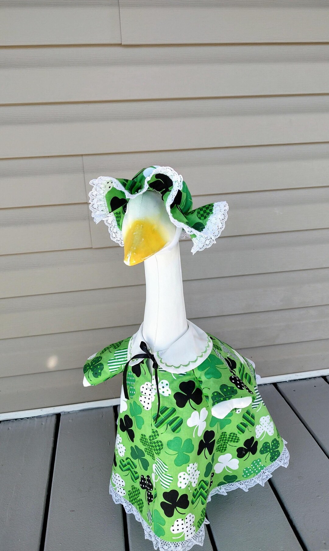 St Patrick Goose Outfit Lovely Patterns of Clovers on Green Print Dress ...
