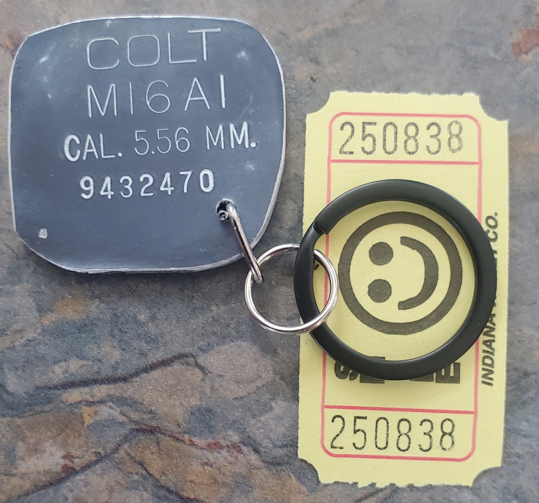 Colt M16A1 Keychain - Etsy