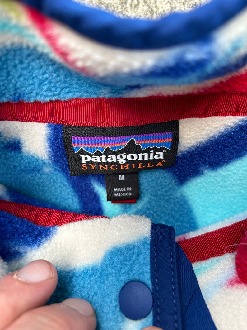 Patagonia Small Synchilla Feather Print Fleece Pullover. Beautiful ...