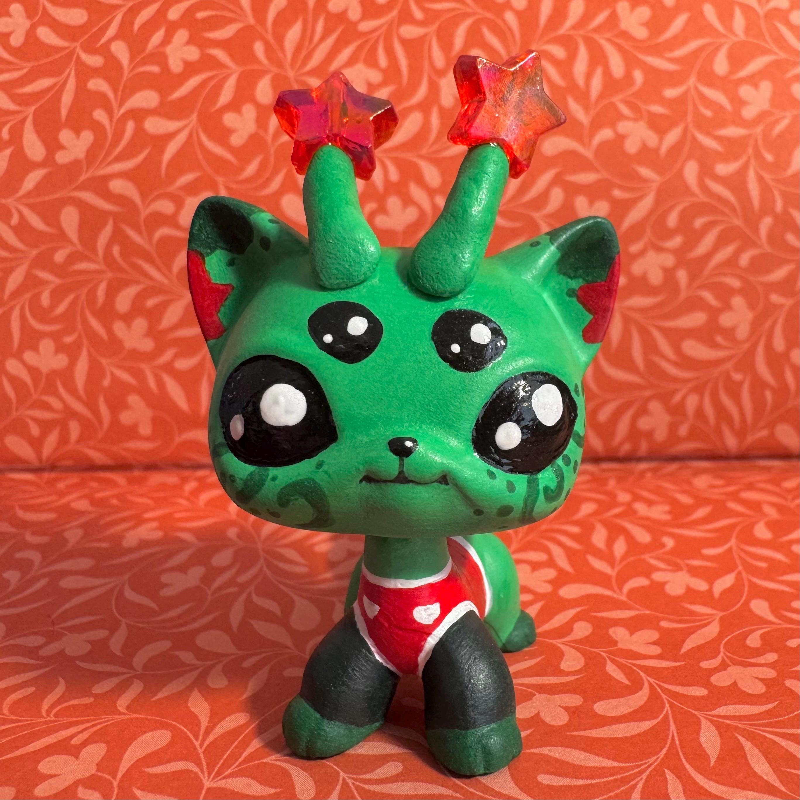 Alien Cat Littlest Pet Shop Custom - Etsy