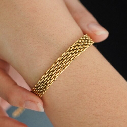 Red String Bracelet Gold and Red Seed Bead Bracelet | Etsy