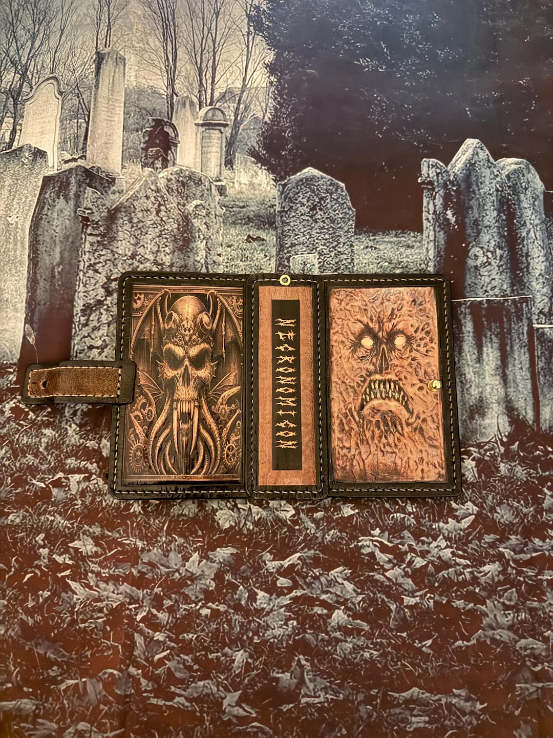 Necronomicon - Leather Hardcover Notebook From Evil Dead Movie(phone ...