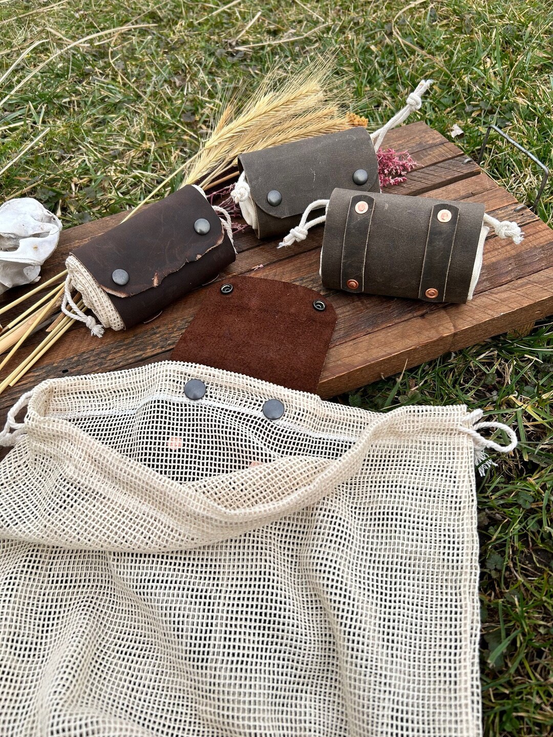 Economy Leather Foraging Bag, Cotton Mesh Mushroom Hunting Sack, Belt ...