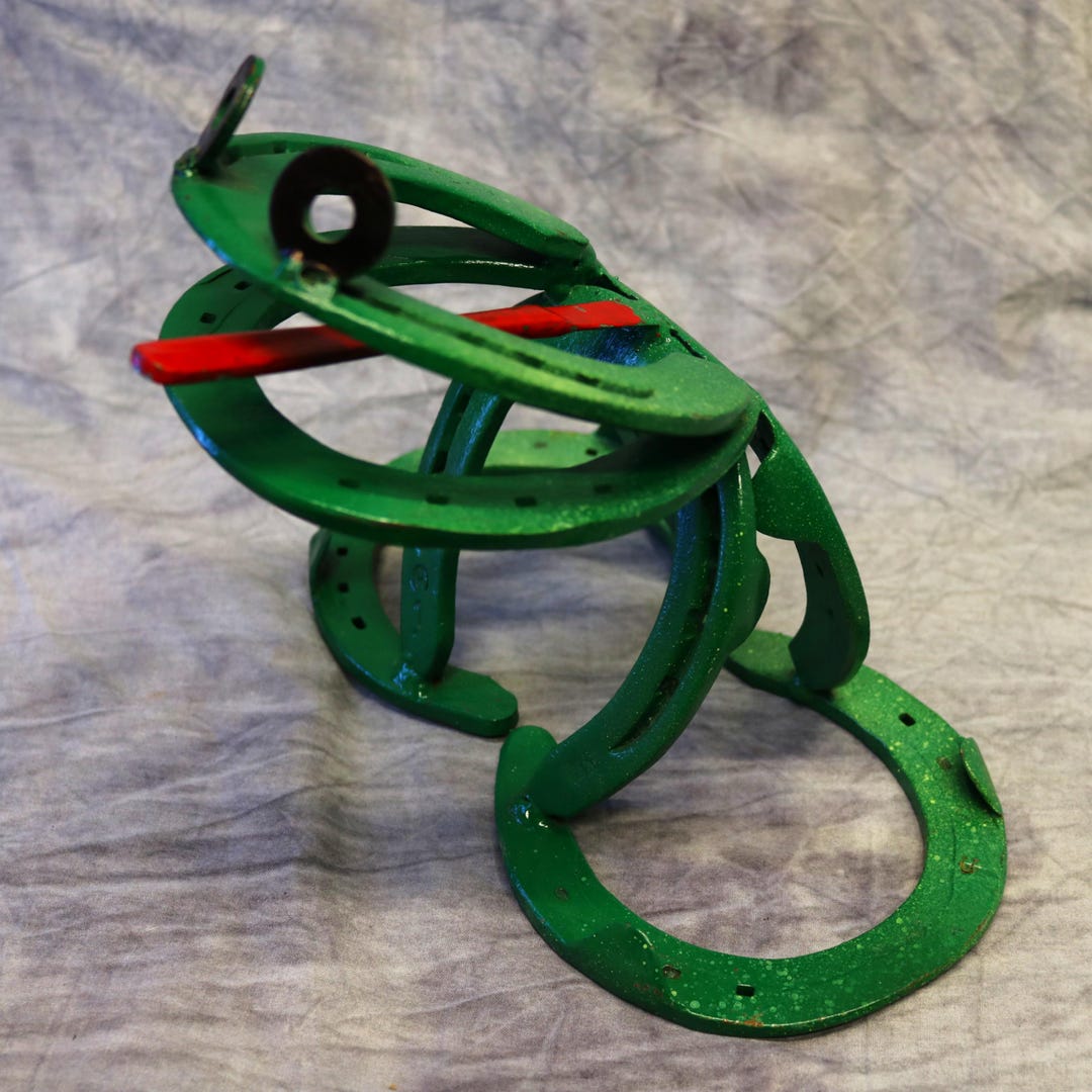 Scrap Frog / Scrap Metal Art / Horse Shoe Art / Frog / Ribbit / Made in ...