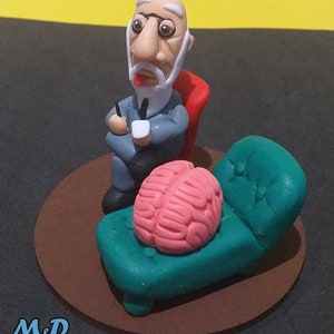 Sigmund Freud and A Special Patient / Figurine Freud / Freud Handmade ...