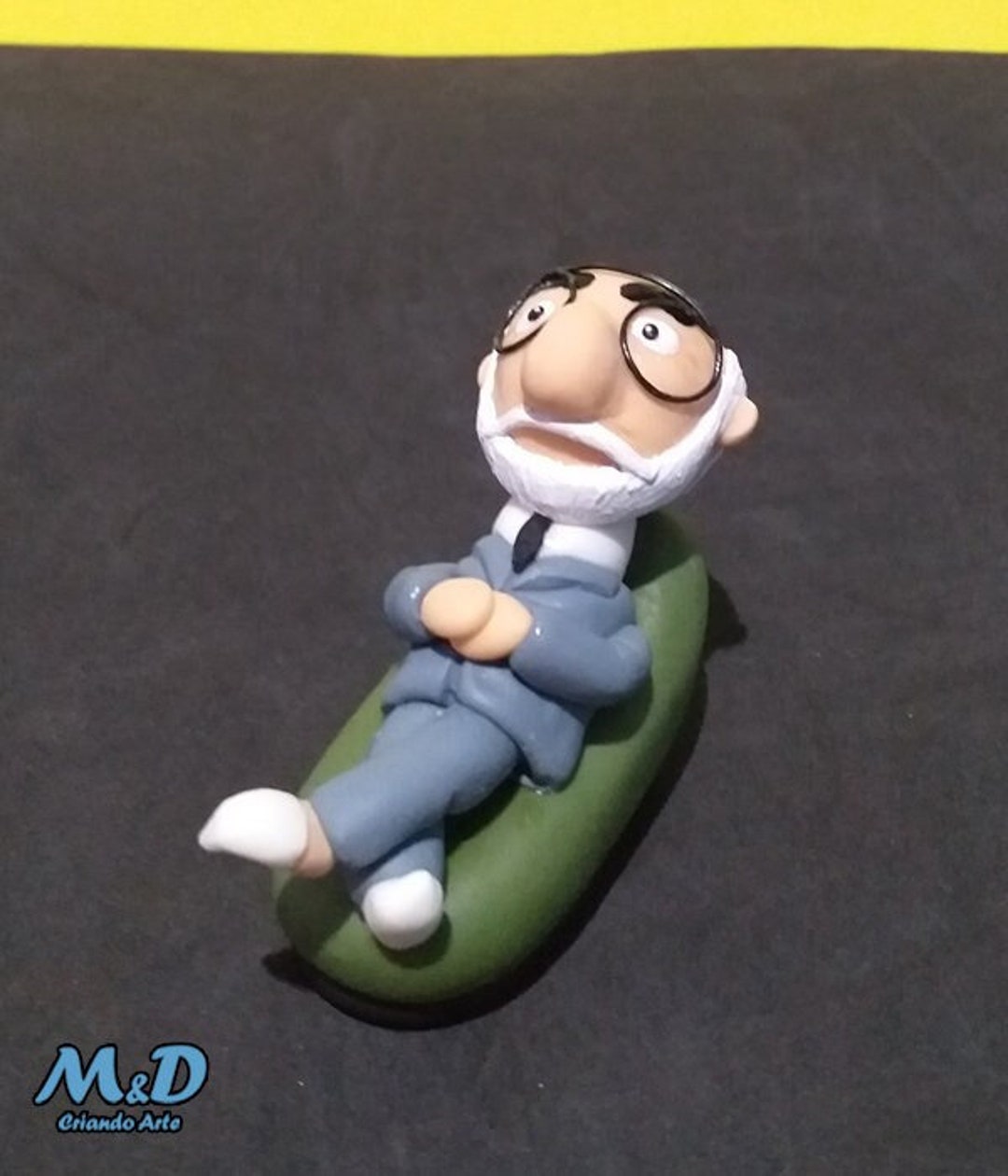 Sigmund Freud Relaxing on the Divan / Freud Figurine / Freud Handmade ...
