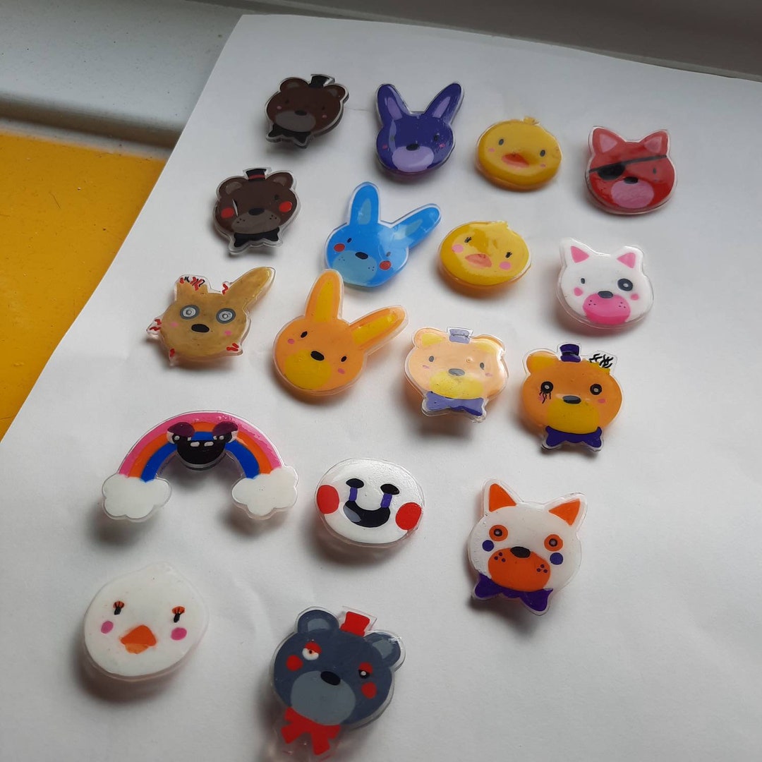 Fnaf Pin Badges 1, 2, 3, Sister Location, 6, World, Fredbears Family ...