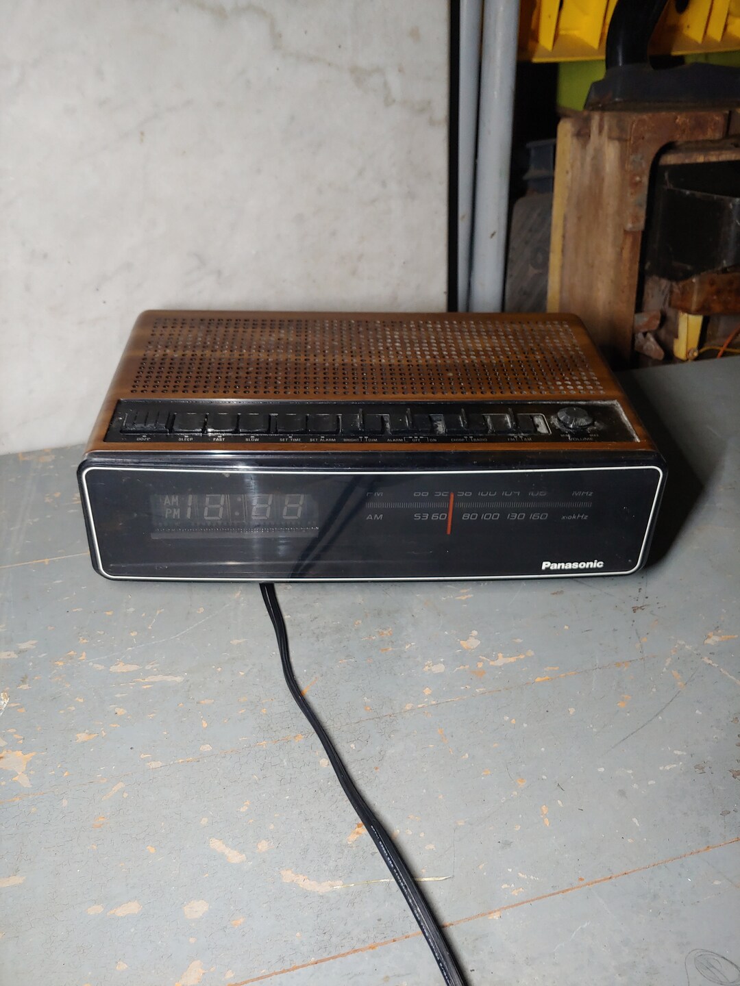 Vintage Wood Grain Panasonic Alarm Clock Radio Mid Century Atomic Retro ...