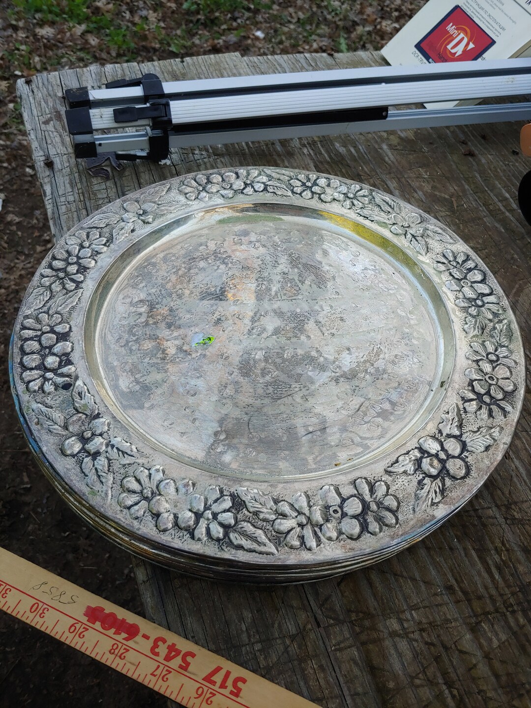 Set of Silver Metal Plates Set of 12 Wedding Christmas 13 Round Set - Etsy